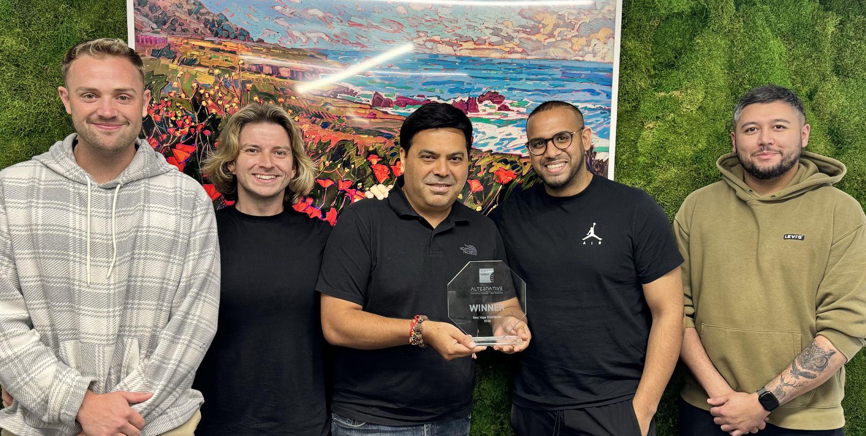 VAPE SUPPLIER™ Wins “InterTabac World Alternative Award” for Best Vape ...